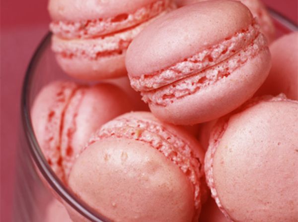 Macarons à la rose | Comptoir des Vignes